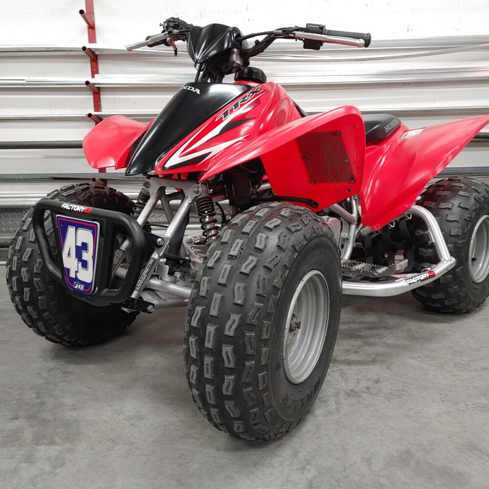 TRX90 EVO Nerfbars 2005-2025 – Factory 43